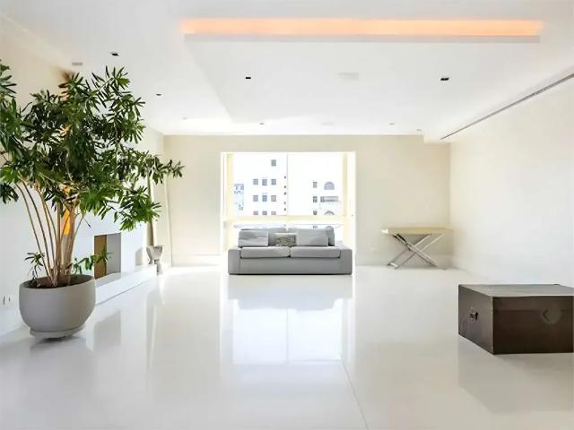 Apartamento para Venda em São Paulo/SP Jardim Europa 4 Quartos