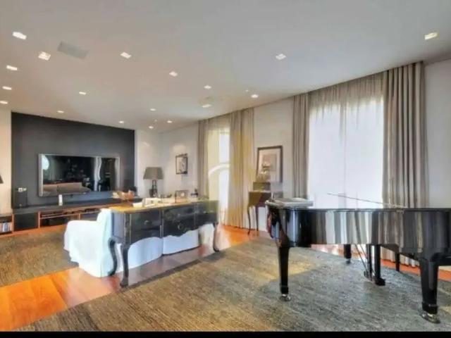 Apartamento para Venda em São Paulo/SP Jardim Europa 4 Quartos