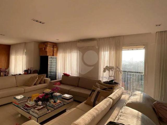 Apartamento para Venda em São Paulo/SP Jardim Guedala 3 Quartos