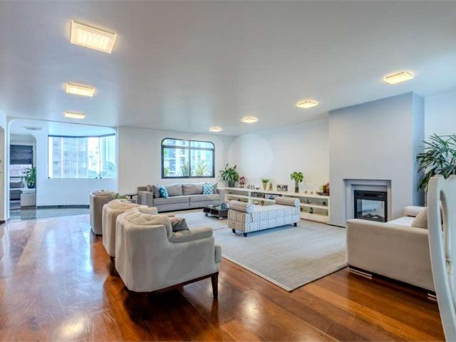 Apartamento para Venda em São Paulo/SP Jardim Paulista 4 Quartos