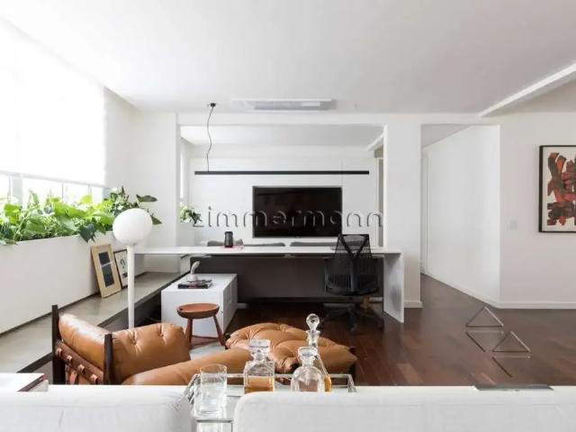 Apartamento para Venda em São Paulo/SP Jardim Paulista 3 Quartos