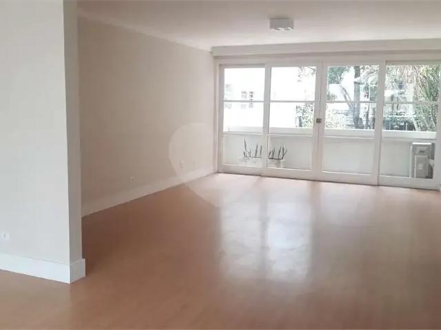 Apartamento para Venda em São Paulo/SP Jardim Paulista 3 Quartos