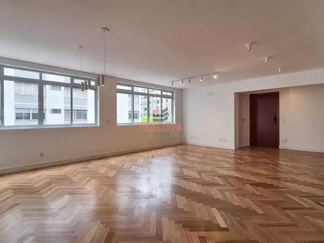 Apartamento para Venda em São Paulo/SP Jardim Paulista 3 Quartos
