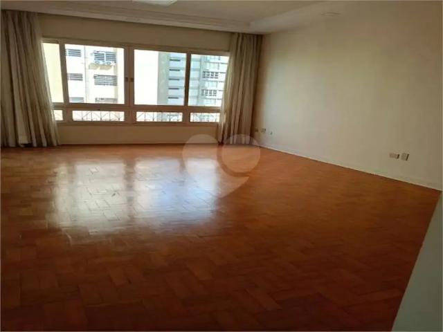 Apartamento para Venda em São Paulo/SP Jardim Paulista 3 Quartos