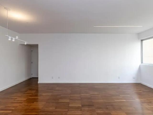 Apartamento para Venda em São Paulo/SP Jardim Paulista 3 Quartos