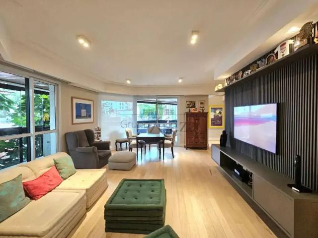 Apartamento para Venda em São Paulo/SP Jardim Paulista 3 Quartos