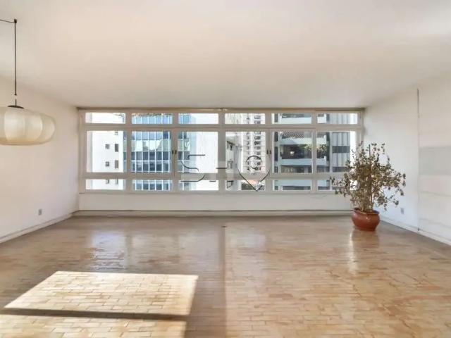 Apartamento para Venda em São Paulo/SP Jardim Paulista 3 Quartos