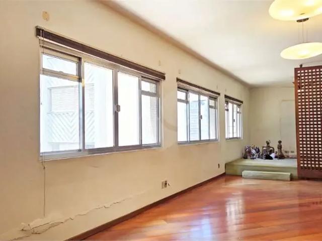 Apartamento para Venda em São Paulo/SP Jardim Paulista 3 Quartos