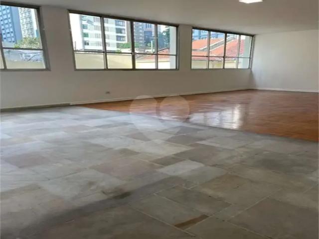 Apartamento para Venda em São Paulo/SP Jardim Paulista 3 Quartos