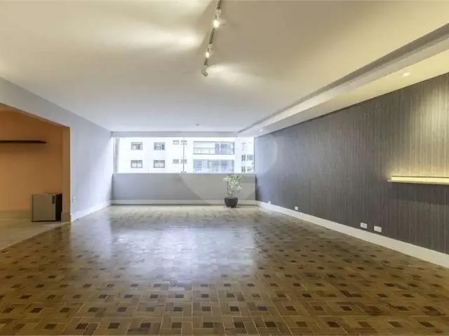 Apartamento para Venda em São Paulo/SP Jardim Paulista 3 Quartos
