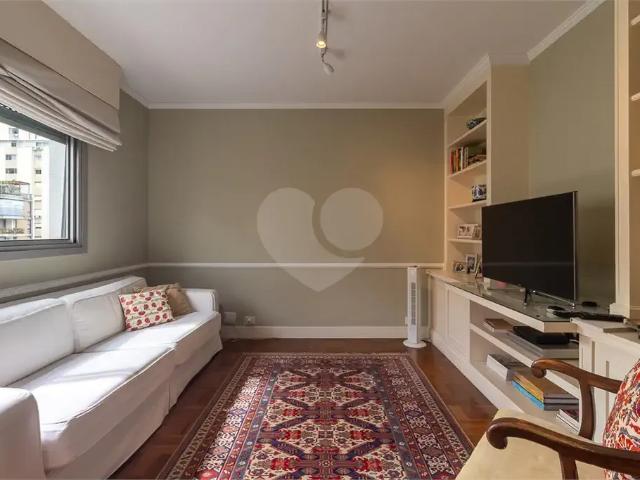 Apartamento para Venda em São Paulo/SP Jardim Paulista 3 Quartos