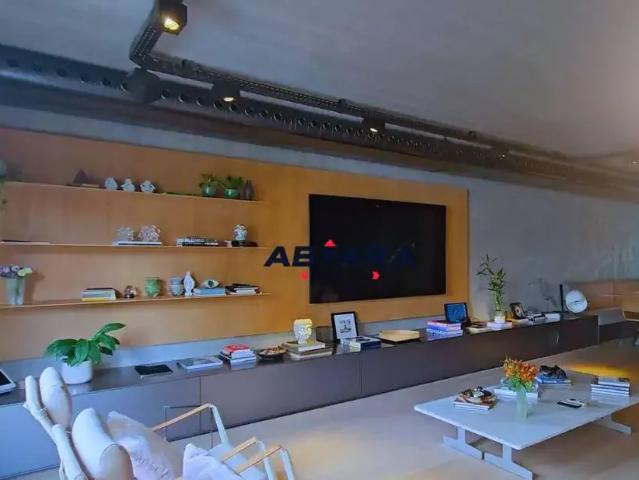 Apartamento para Venda em São Paulo/SP Jardim Paulista 3 Quartos