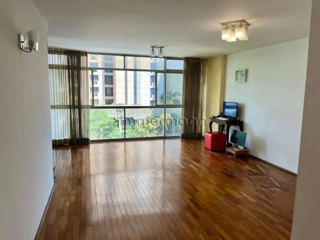 Apartamento para Venda em São Paulo/SP Jardim Paulista 3 Quartos