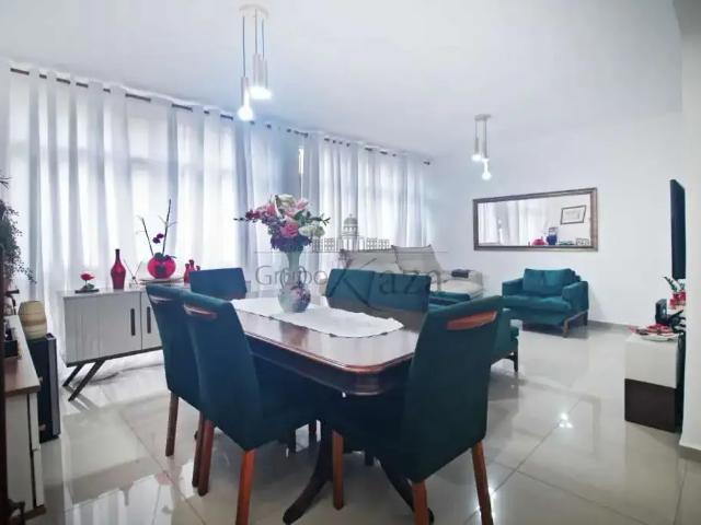 Apartamento para Venda em São Paulo/SP Jardim Paulista 3 Quartos
