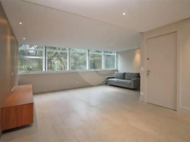 Apartamento para Venda em São Paulo/SP Jardim Paulista 3 Quartos