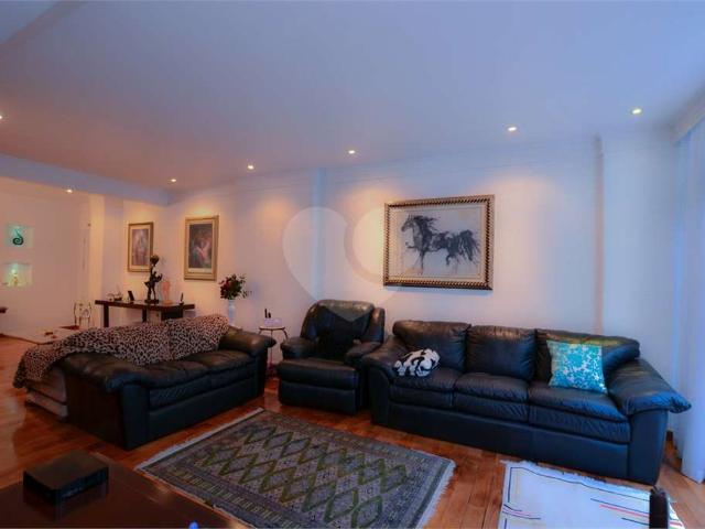 Apartamento para Venda em São Paulo/SP Jardim Paulista 3 Quartos