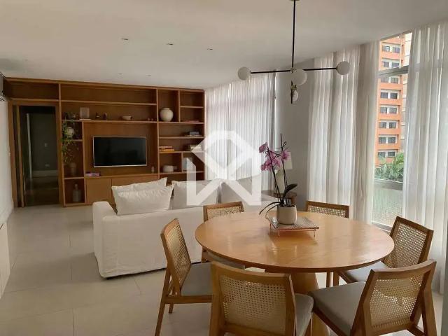 Apartamento para Venda em São Paulo/SP Jardim Paulista 3 Quartos