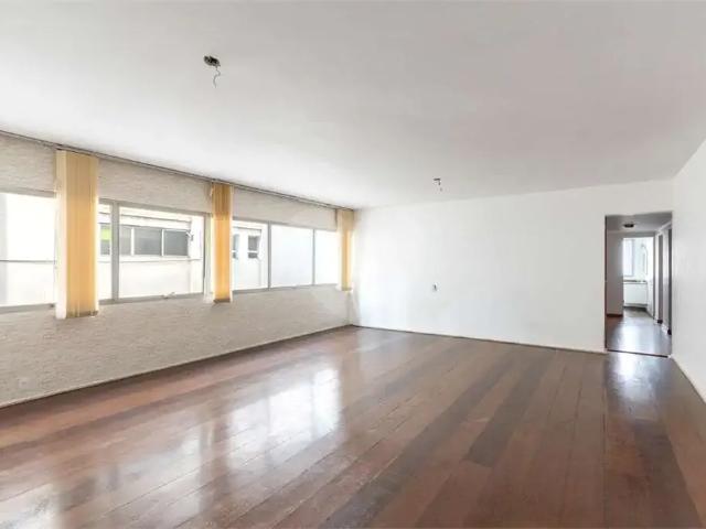 Apartamento para Venda em São Paulo/SP Jardim Paulista 3 Quartos