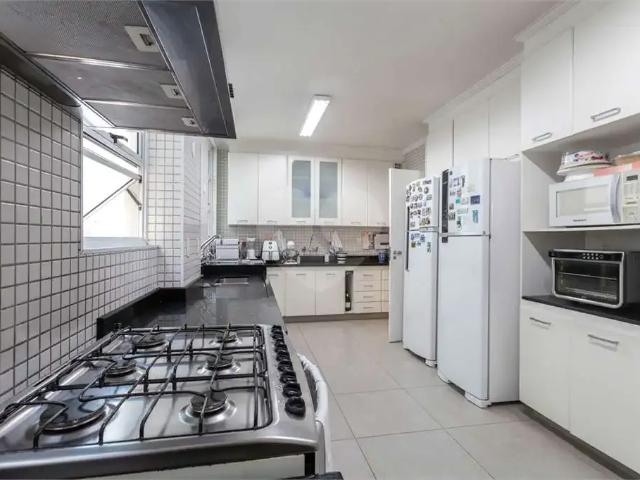 Apartamento para Venda em São Paulo/SP Jardim Paulista 3 Quartos