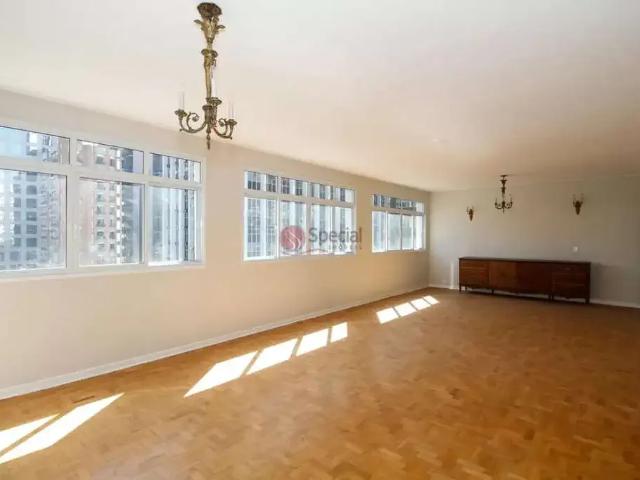 Apartamento para Venda em São Paulo/SP Jardim Paulista 3 Quartos