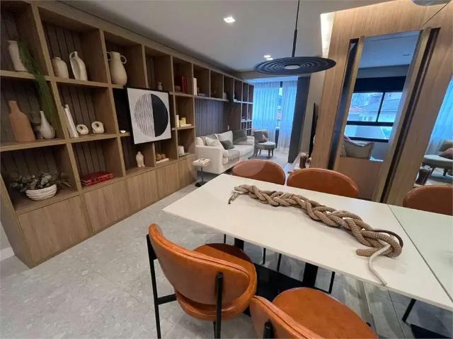 Apartamento para Venda em São Paulo/SP Jardim São Paulo Zona Norte 2 Quartos
