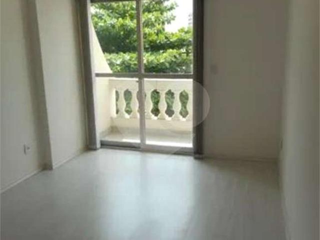 Apartamento para Venda em São Paulo/SP Liberdade 1 Quartos