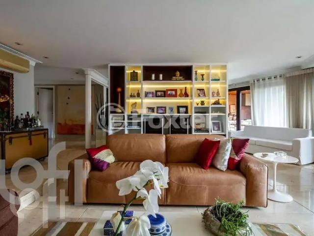 Apartamento para Venda em São Paulo/SP Paineiras do Morumbi 4 Quartos