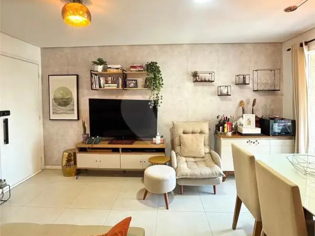 Apartamento para Venda em São Paulo/SP Parada Inglesa 2 Quartos
