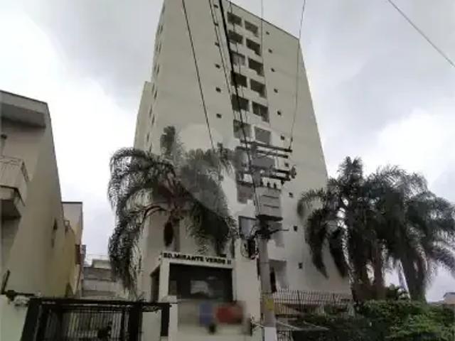 Apartamento para Venda em São Paulo/SP Jardim Carlu 2 Quartos