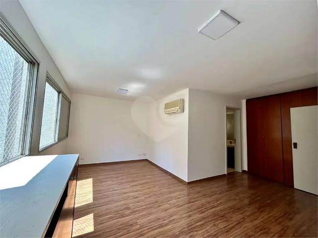 Apartamento para Venda em São Paulo/SP Perdizes 2 Quartos