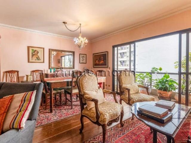 Apartamento para Venda em São Paulo/SP Pinheiros 4 Quartos