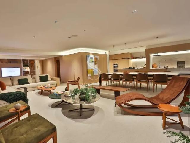 Apartamento para Venda em São Paulo/SP Pinheiros 4 Quartos