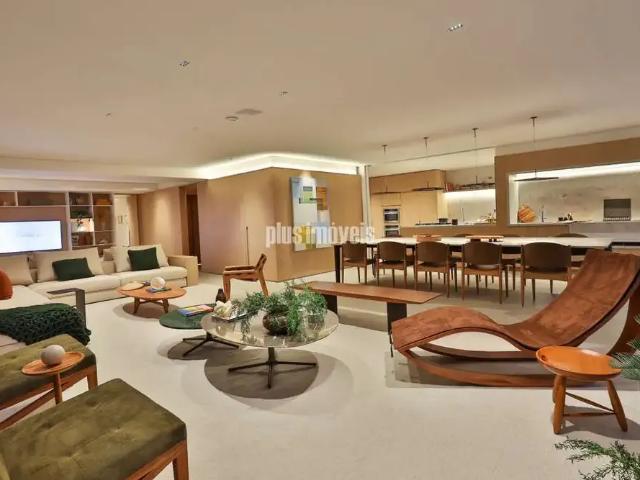 Apartamento para Venda em São Paulo/SP Pinheiros 4 Quartos