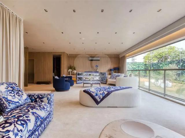 Apartamento para Venda em São Paulo/SP Pinheiros 4 Quartos