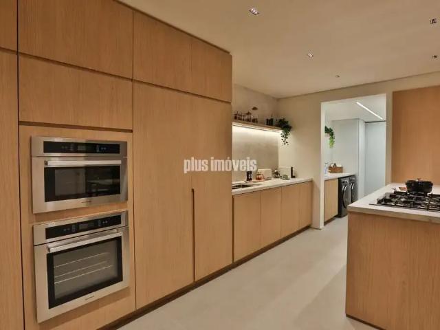 Apartamento para Venda em São Paulo/SP Pinheiros 4 Quartos