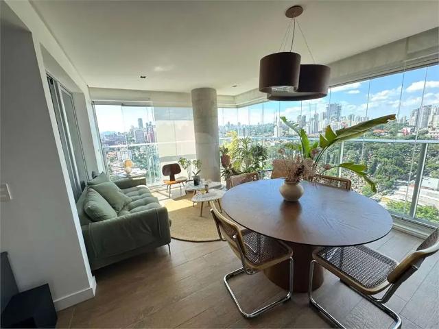 Apartamento para Venda em São Paulo/SP Pinheiros 2 Quartos