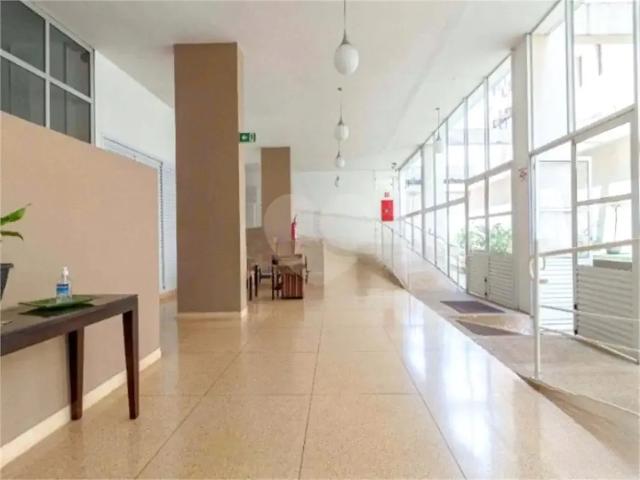 Apartamento para Venda em São Paulo/SP Pinheiros 2 Quartos