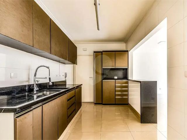 Apartamento para Venda em São Paulo/SP Pinheiros 2 Quartos