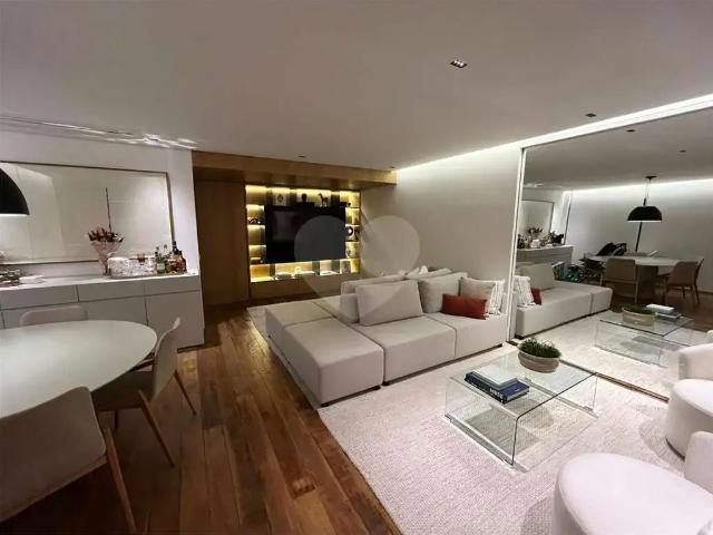 Apartamento para Venda em São Paulo/SP Pinheiros 2 Quartos