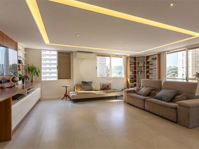 Apartamento para Venda em São Paulo/SP Pinheiros 2 Quartos