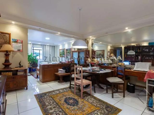 Apartamento para Venda em São Paulo/SP Pinheiros 2 Quartos