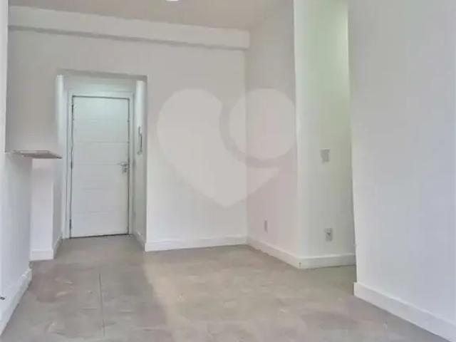 Apartamento para Venda em São Paulo/SP Pinheiros 2 Quartos