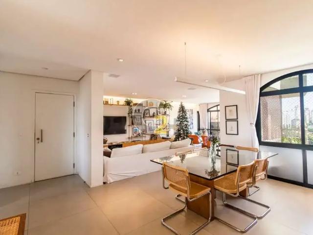Apartamento para Venda em São Paulo/SP Pinheiros 3 Quartos