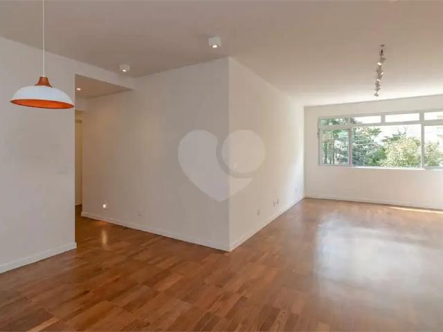 Apartamento para Venda em São Paulo/SP Pinheiros 3 Quartos
