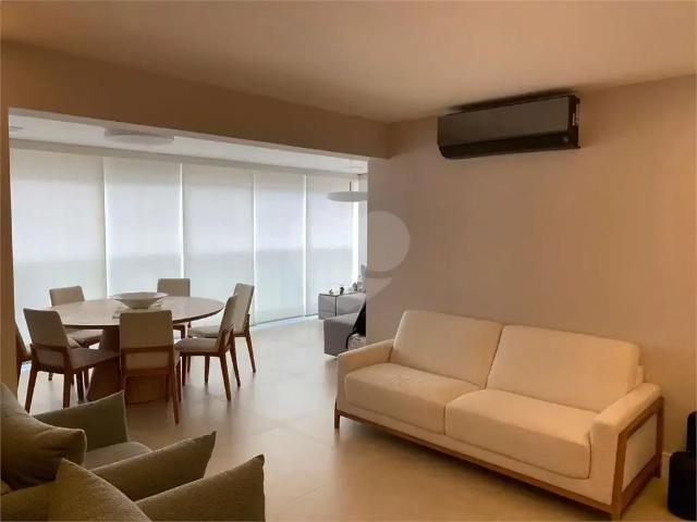 Apartamento para Venda em São Paulo/SP Pinheiros 3 Quartos