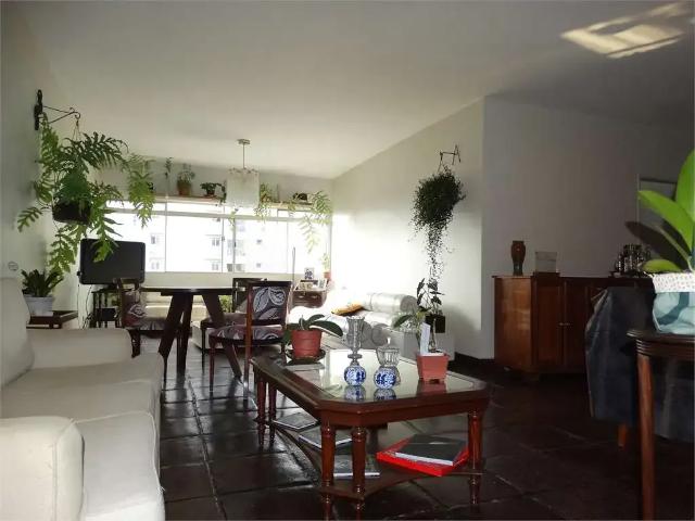 Apartamento para Venda em São Paulo/SP Pinheiros 3 Quartos