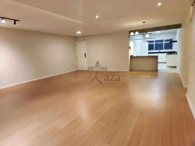 Apartamento para Venda em São Paulo/SP Pinheiros 3 Quartos