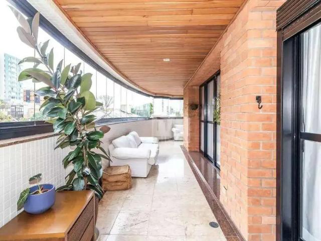 Apartamento para Venda em São Paulo/SP Pompéia 4 Quartos