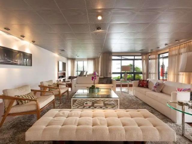 Apartamento para Venda em São Paulo/SP Real Parque 4 Quartos