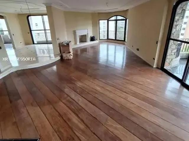 Apartamento para Venda em São Paulo/SP Real Parque 4 Quartos